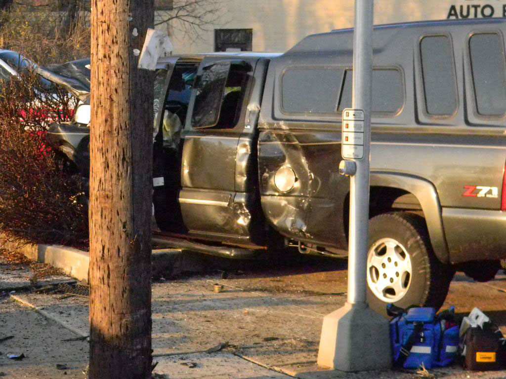 Two Car MVC With Entrapment - Broomall Fire Company